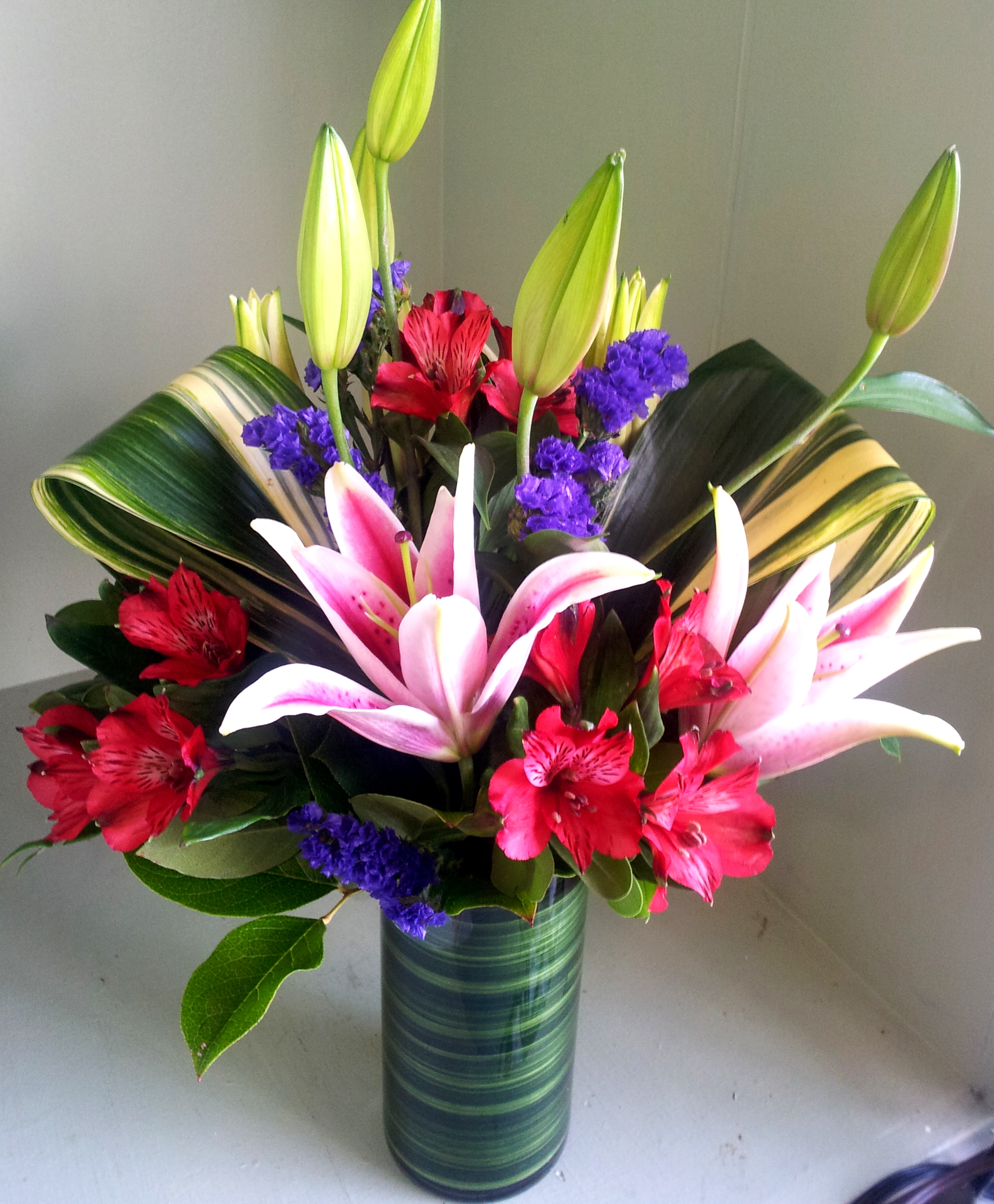 Grande Flowers | Join our family; we'll bring the flowers!